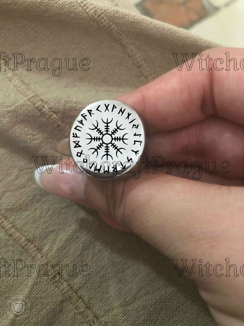 Celtic compass ring rune witchcraft viking amulet Wicca | Etsy