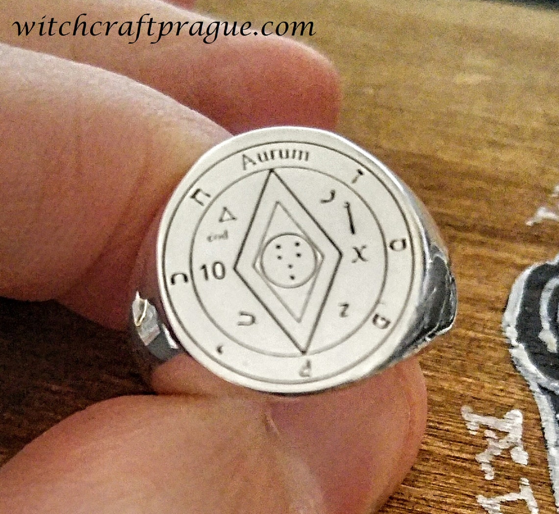 Witchcraft Aurum Ring Amulet for Wealth and Money - Etsy Canada