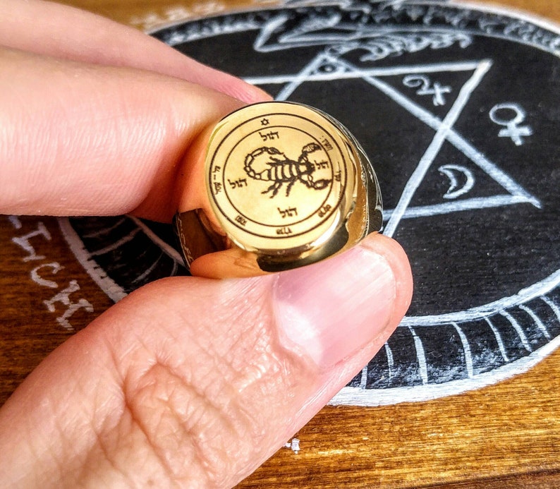 Witchcraft Fifth Pentacle of Mars Ring Goetia Amulet Lesser - Etsy