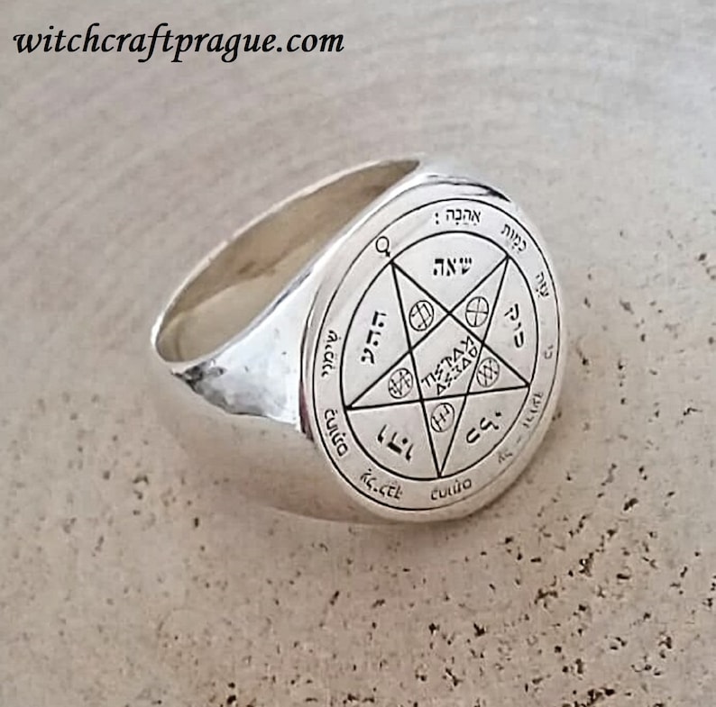Alchemy Pentacles Ring Sigil of Love Witchcraft Amulet Wicca - Etsy
