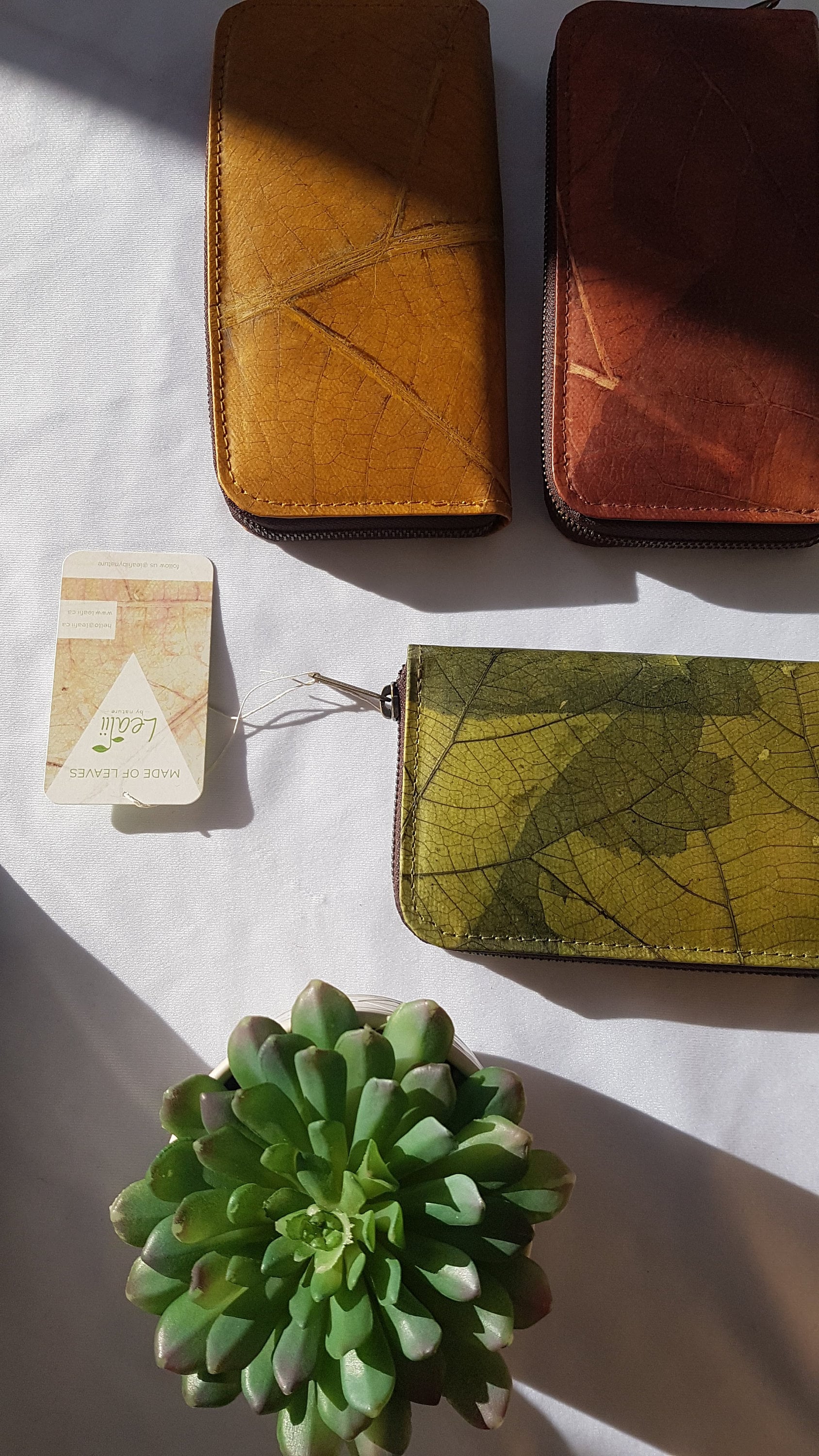 Real Leaf Zip Wallet - Etsy