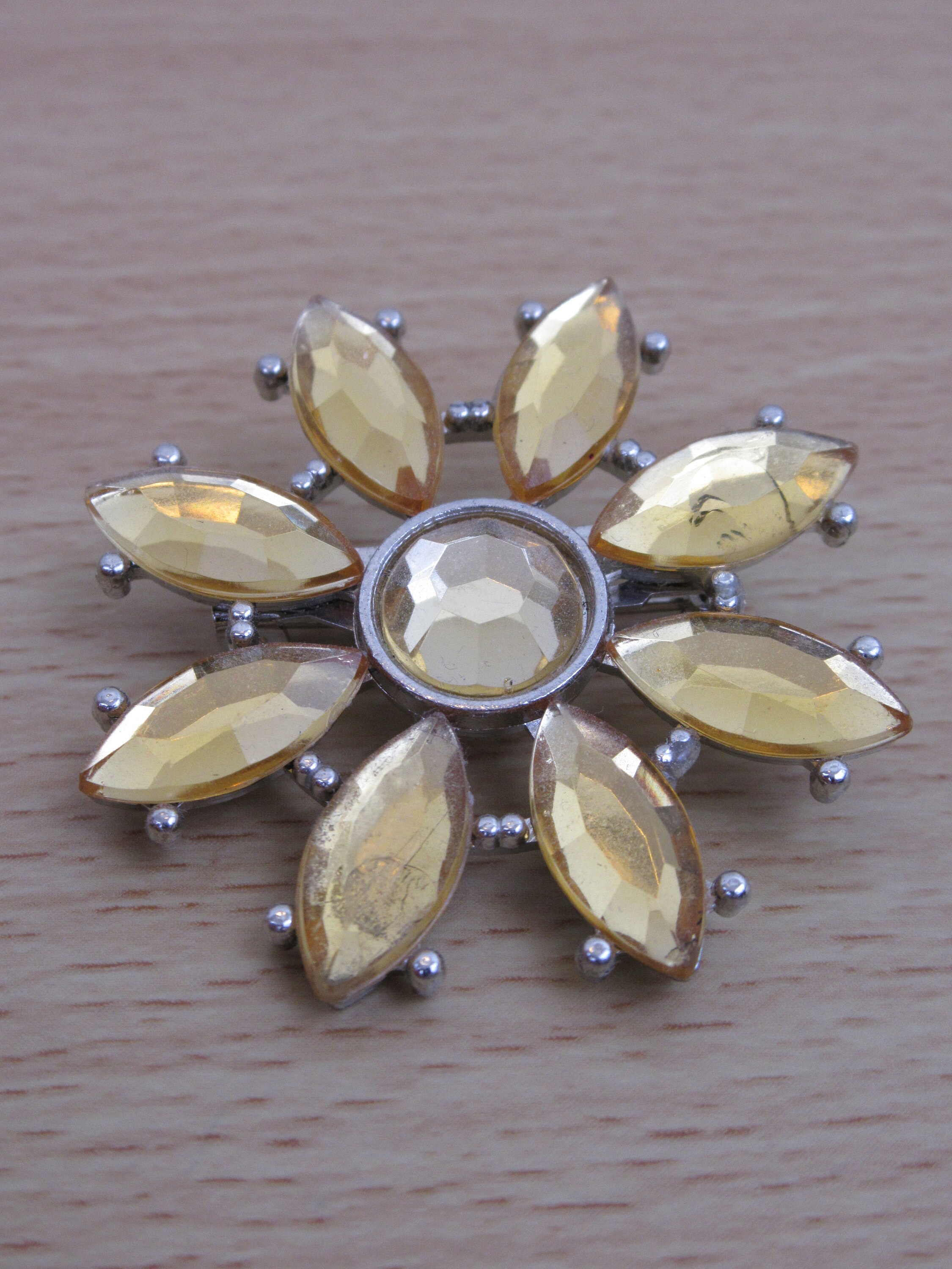 Vintage Round Yellow Stone Cluster Brooch, Silvertone Metal - Etsy UK