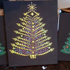 Dot Art Christmas Tree Design ~ Christmas Tree Dot Art ~ Pattern by ...