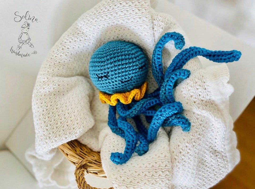 Spieluhr Krake/ Oktopus / Qualle / Rassel / Kuscheltier / Amigurumi - Etsy.de