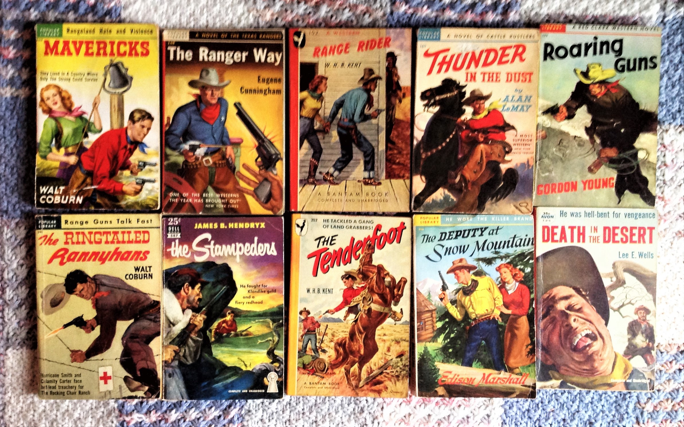 Vintage Well Read dusters Westerns W Graphic Covers 10 Paperbacks on ...