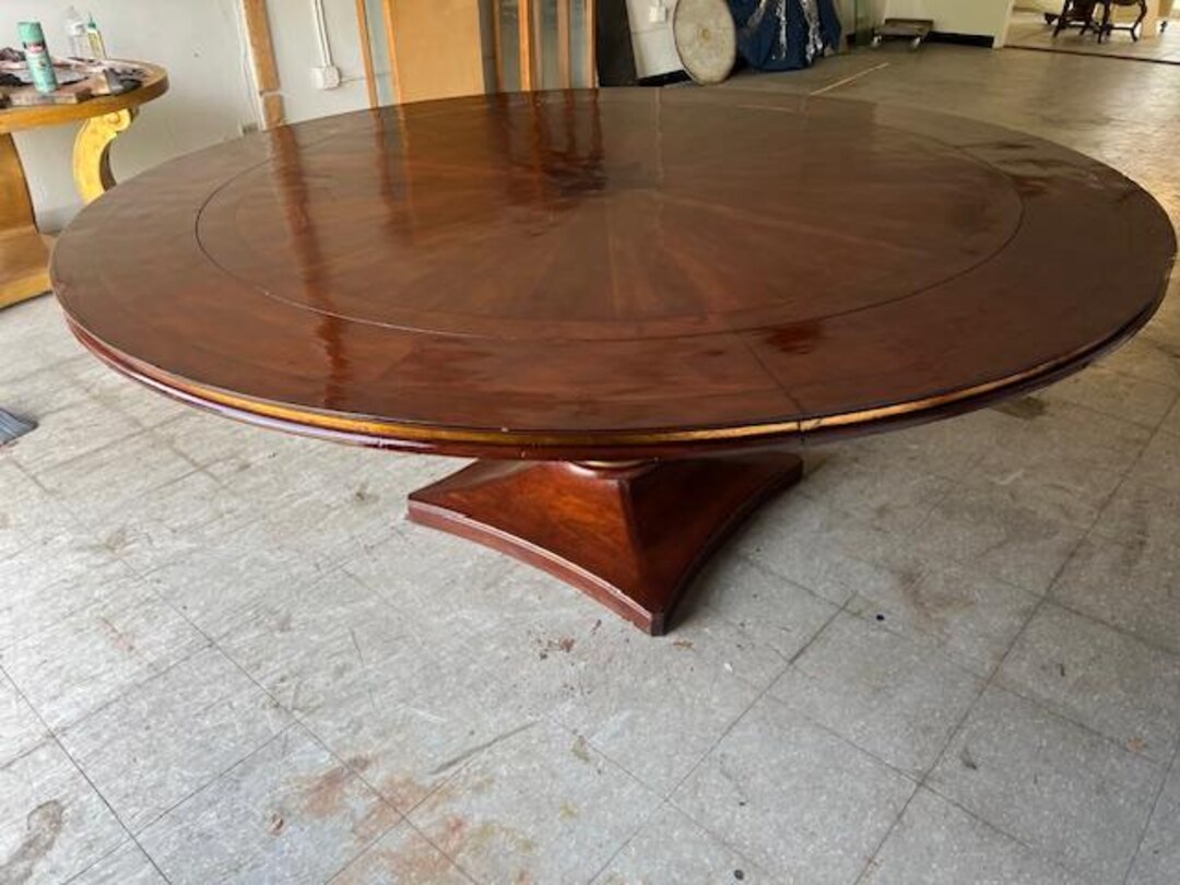 Large Round 80 Inch Dining Table With Extension Leafs to the Outside ...