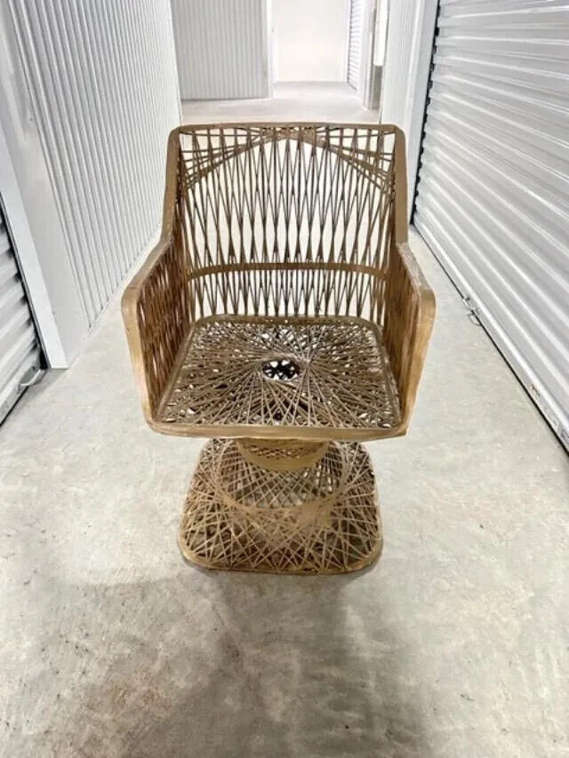 Mid Mod Russell Woodward Table and 4 Chairs. - Etsy