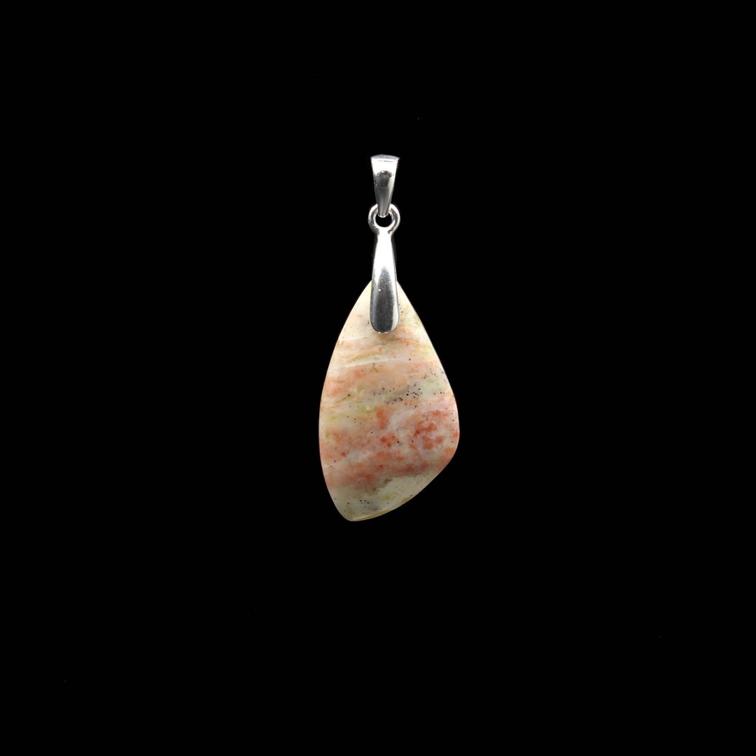 Scottish Pink Skye Marble Pendant Scottish Gemstones Scottish Highlands ...