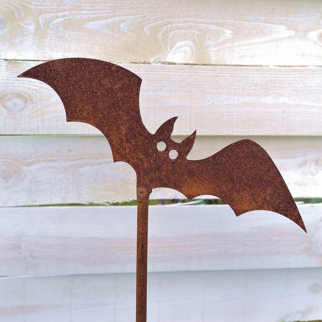 Metal Bat Garden Decor Halloween Bat Garden Art Rusty Bat - Etsy