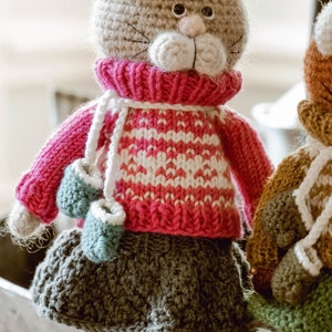 Amigurumi Cat Pattern | A Kitten and Her Mittens | Crochet & Knit - Etsy