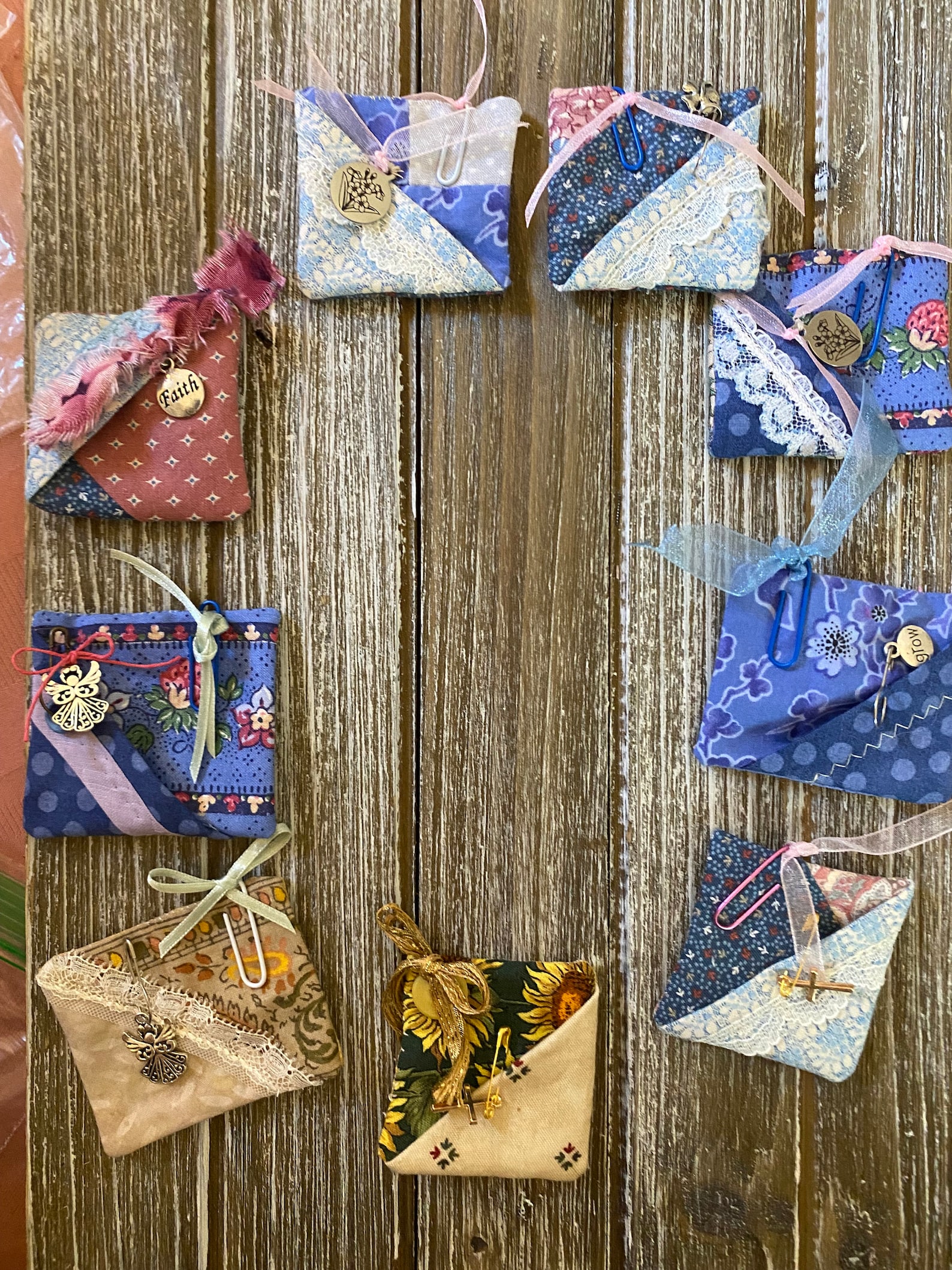 3 Assorted "pocket Minders" @2.5" Square, Randomly Selected Free ...