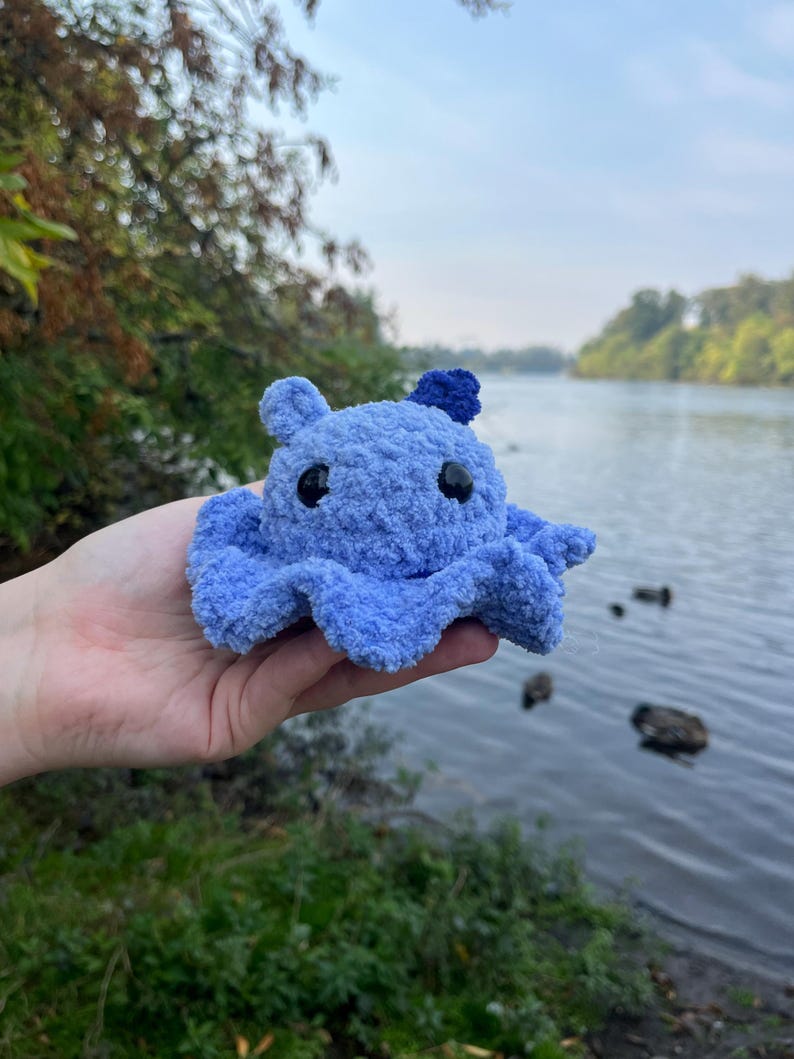 Medium Dumbo Octopus Amigurumi- Crochet Octopus Stuffed Animal - Etsy