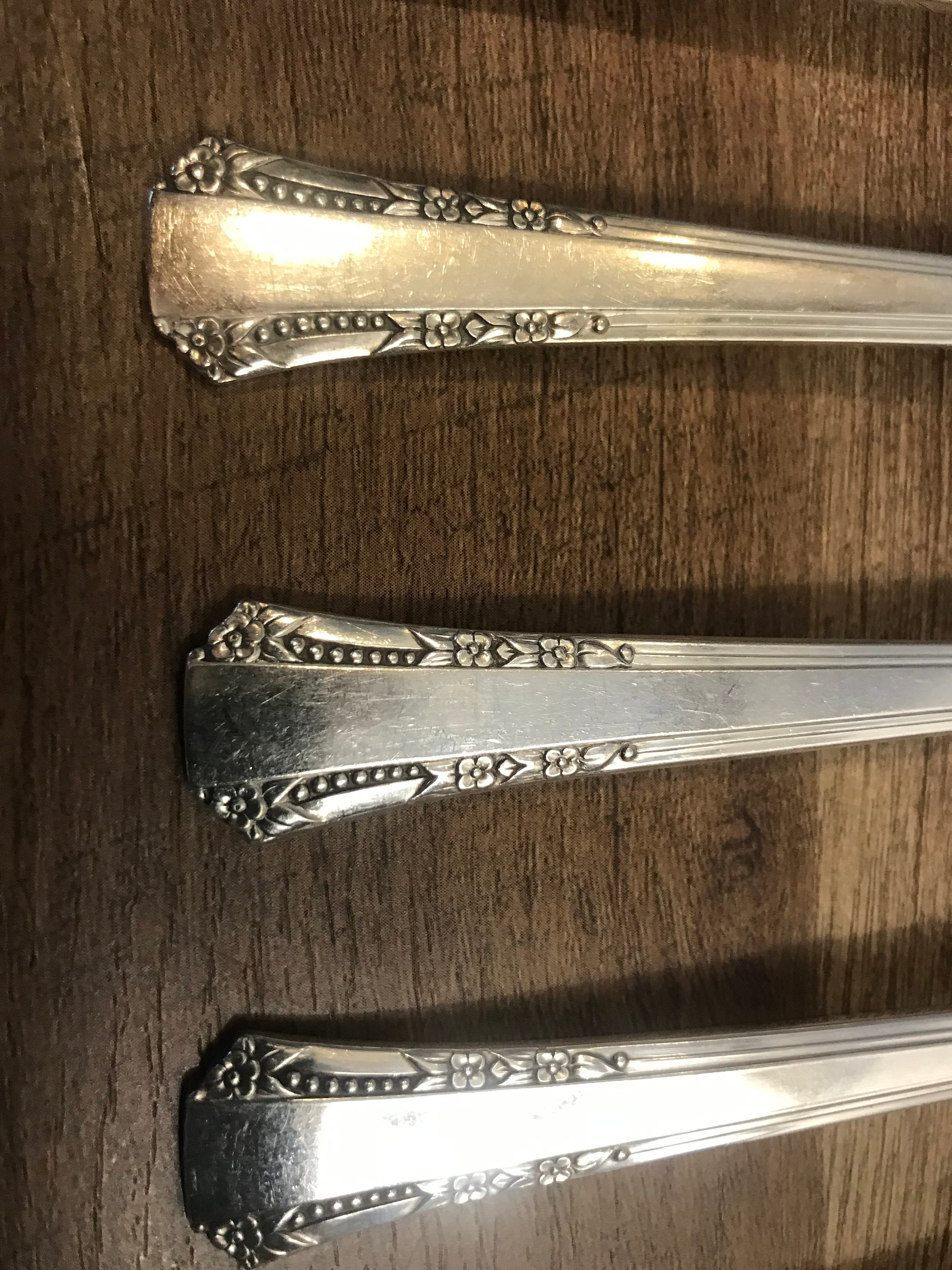 Set of 8 Vintage 1881 Rogers Oneida Del Mar Dinner Forks 1939 Vintage Silverplate Set Vintage ...