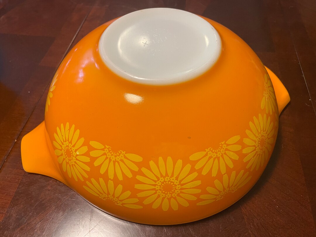 Pyrex Daisy Cinderella Bowl 444, Made in USA 4 Qt Orange Pyrex Mid ...