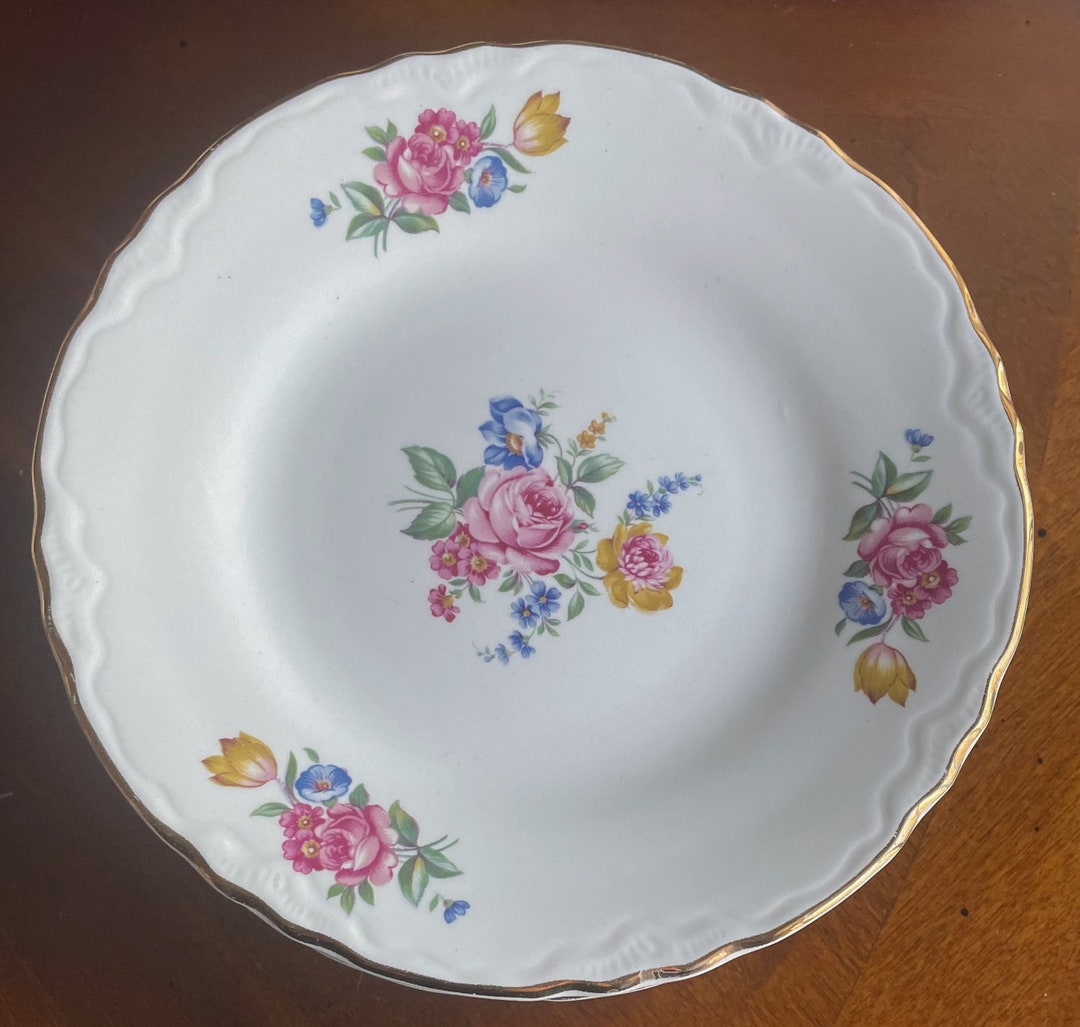 Vintage Scio Hazel Set of 8 Salad Plates Pink, Yellow, Blue Flowers ...