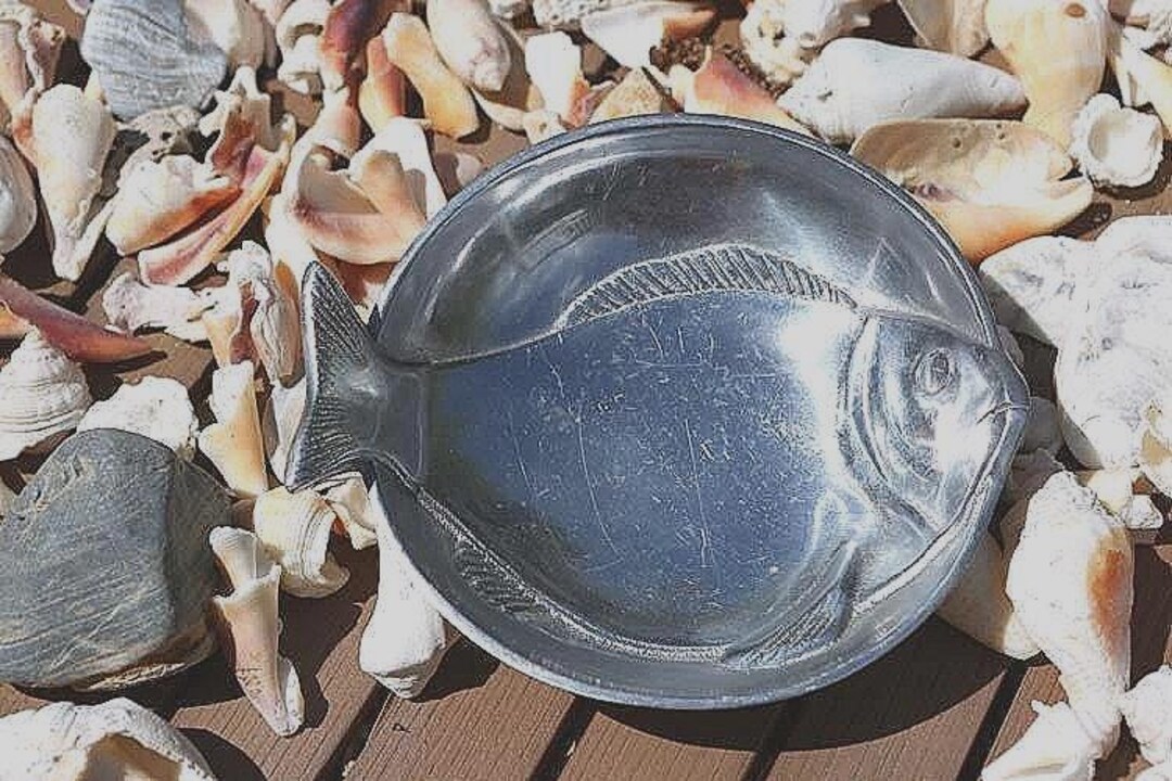 Vintage Mariposa Aluminum Fish Serving Bowl, Made in Mexico - Etsy