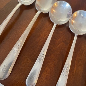 Vintage Holmes & Edwards Silverplate Flatware Set 36 Piece Inlaid ...