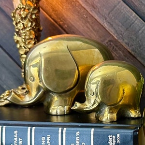 Vintage Brass Elephants / Elephant Statues / Solid Brass / Elephant ...