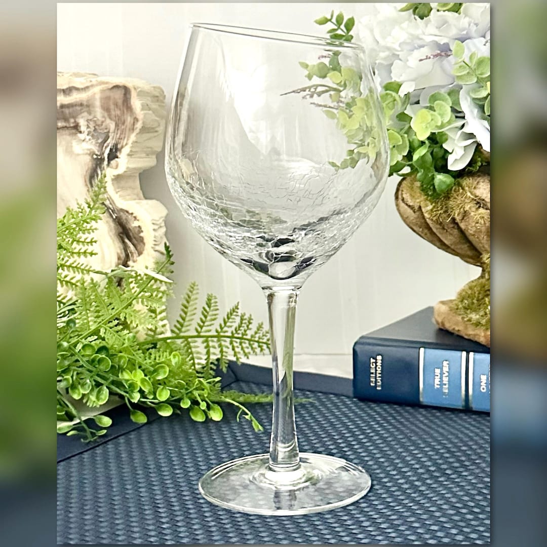 Pier 1 Angled Rim Crackle Wine Glass / Clear Crackle Pier 1 Wine Glass ...