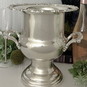 Champagne Bucket / Oneida Silver Plated Ice Bucket / Vintage Silver ...