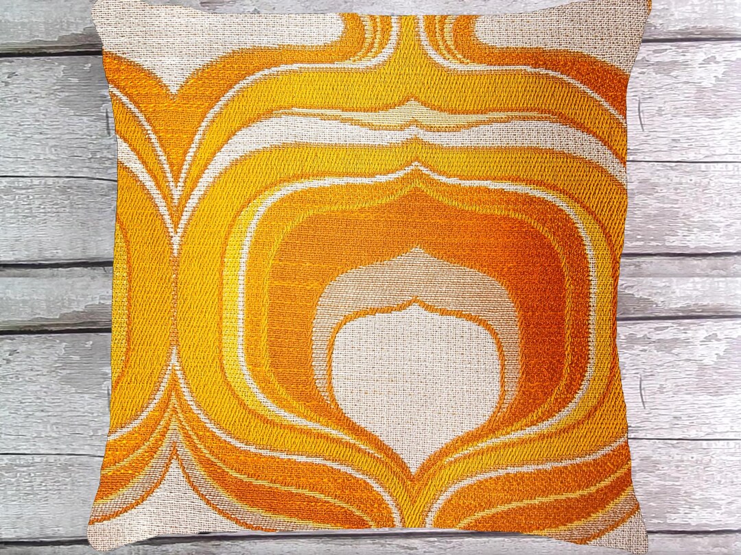 CURVY 3 Curvy Retro Cushion 40 X 40 Cm 50 X 50 Cm Yellow White Vintage ...