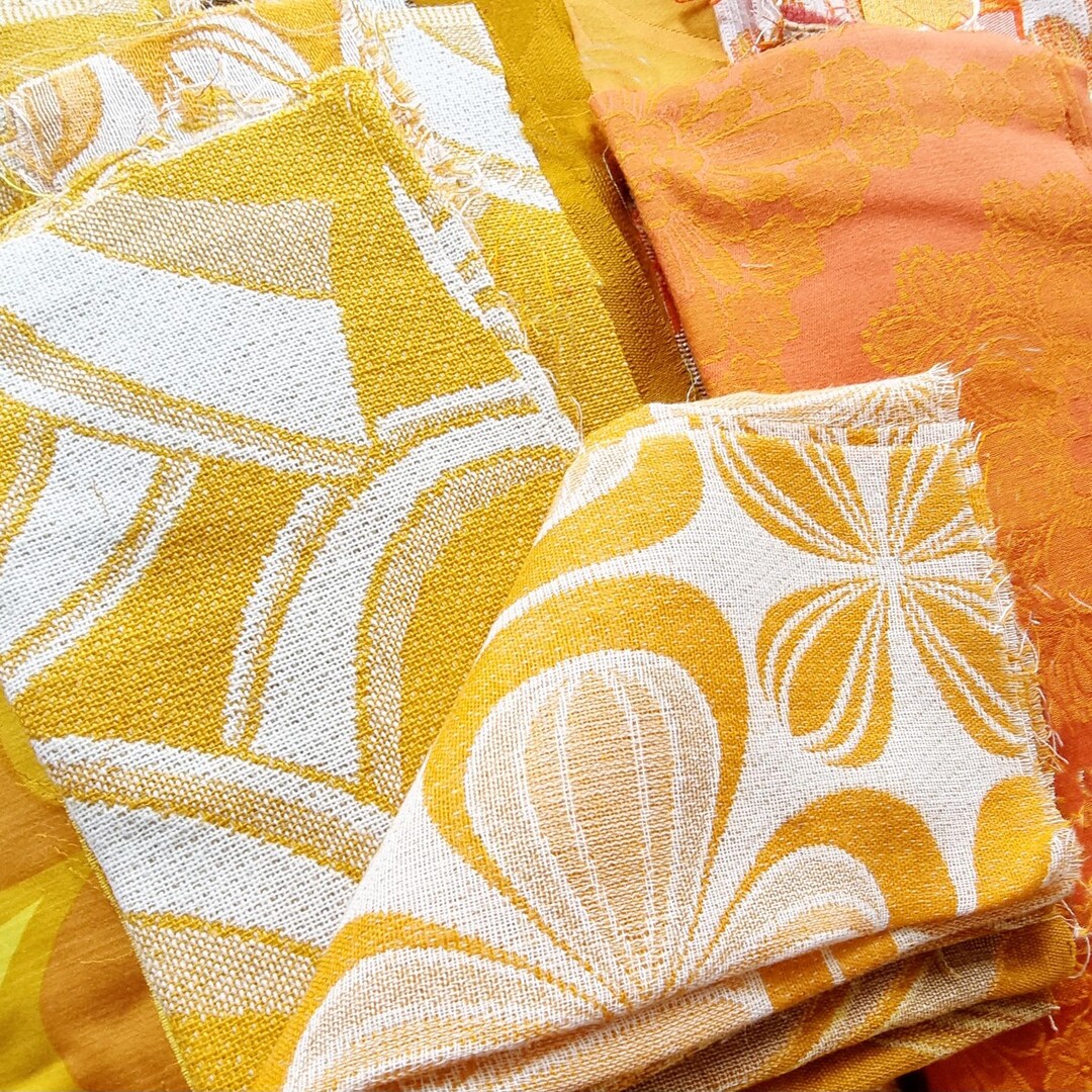 Vintage DIY Bundle Pop Art Fabric Scraps 70s Fabric Flowers Geometric ...