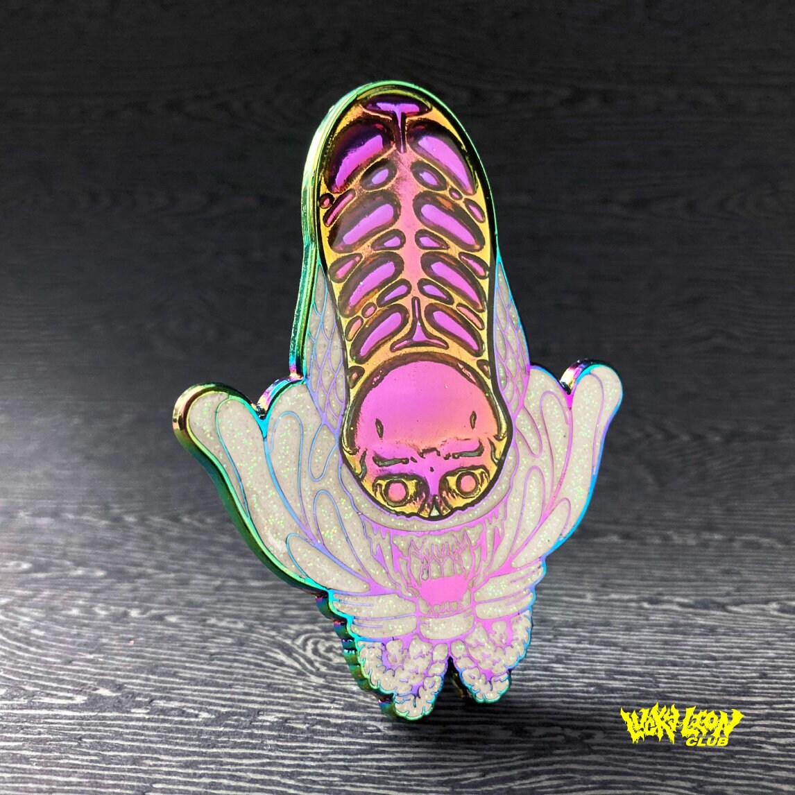 ALIEN Xenomorph V2 Limited Edition Enamel Pin opal Variant | Etsy
