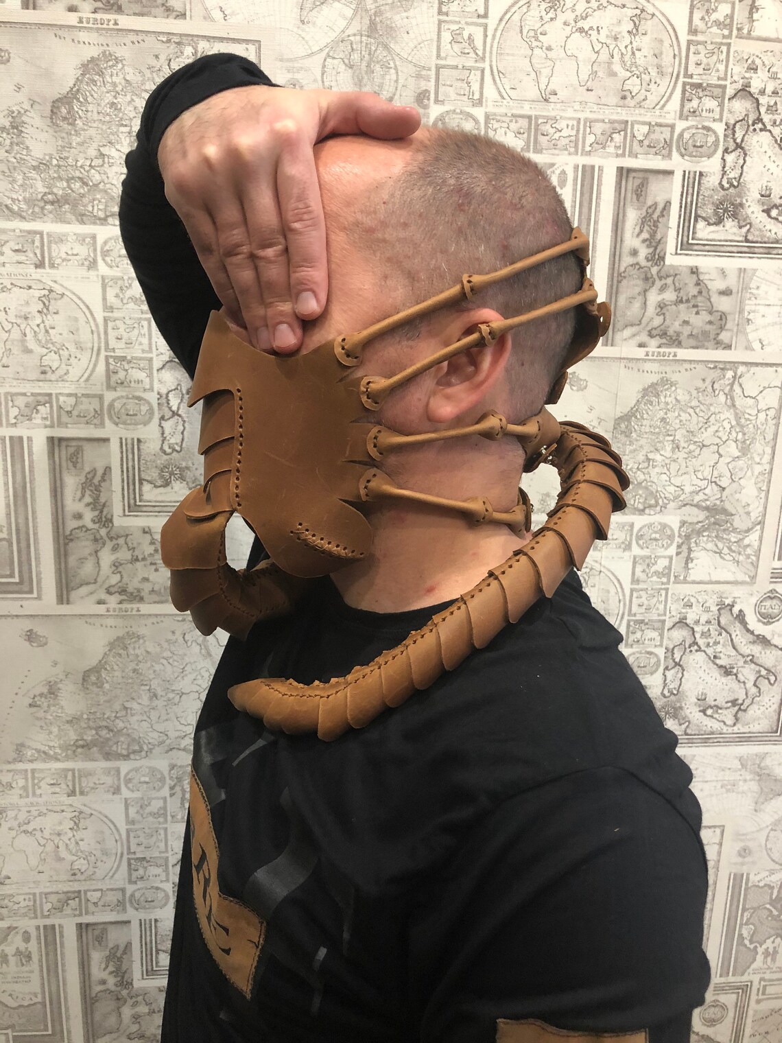 Facehugger Mask Alien Facehugger Mask Face Hugger Halloween | Etsy