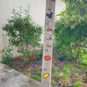 Mickey or Minnie Mouse Growth Chart | Disney Ruler | Steamboat Willie ...