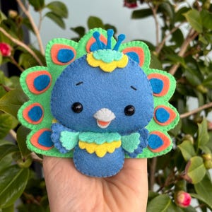 Felt Peacock Toy Sewing Pattern: DIY Tutorial (PDF & SVG) - Etsy