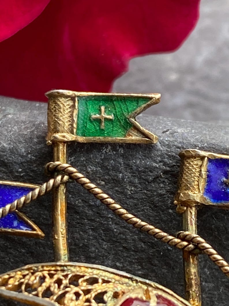 Vintage Vermeil Filigree Boat With Enamel Detail. - Etsy