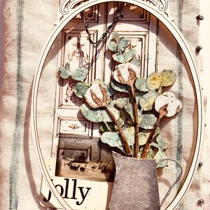 Vintage Cutout Round Frames Set. Two Antique Style Chipboard Oval ...