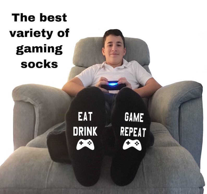 Gaming Socks for All. Funny Gamer Gift for Boy and Girl. All Sizes ...