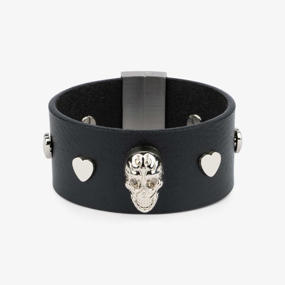 Ladies skull bracelet store