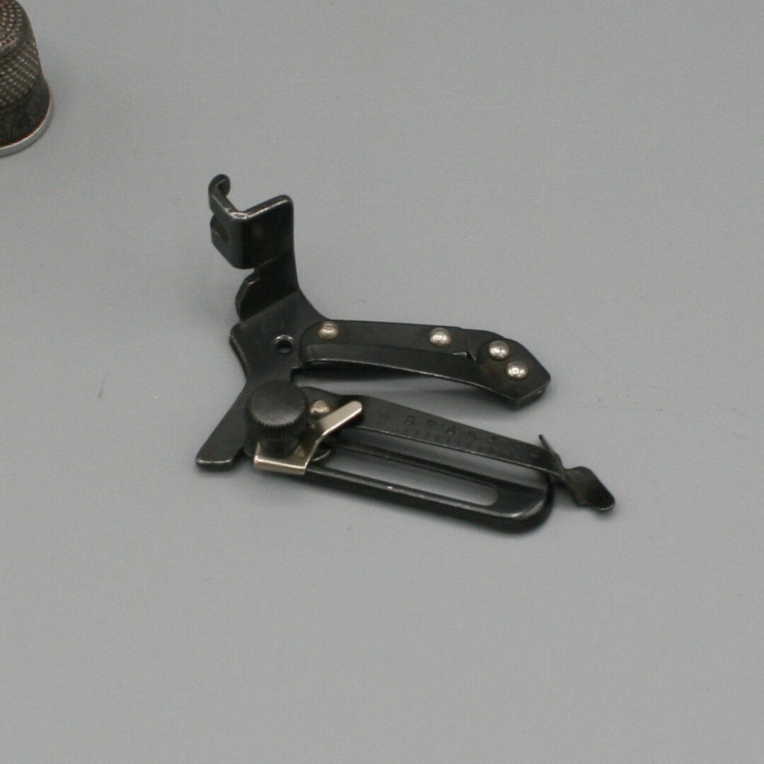 Authentic Vintage Singer Hemmer Attachment Foot, Adjustable, Low Shank ...