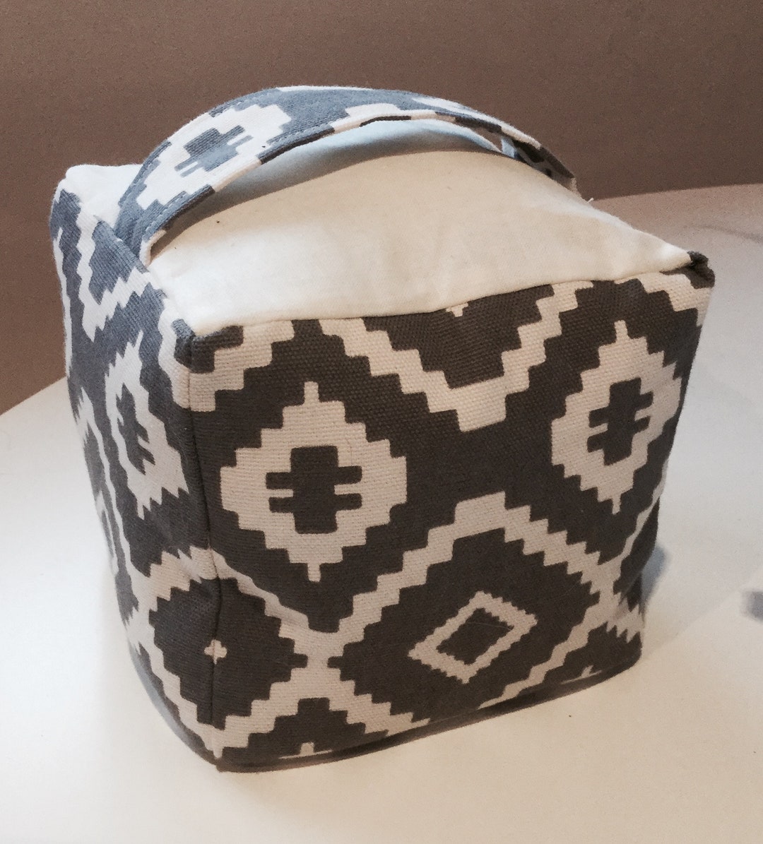 Modern NAZCA Grey & White Geometric South American Inspired Pattern ...
