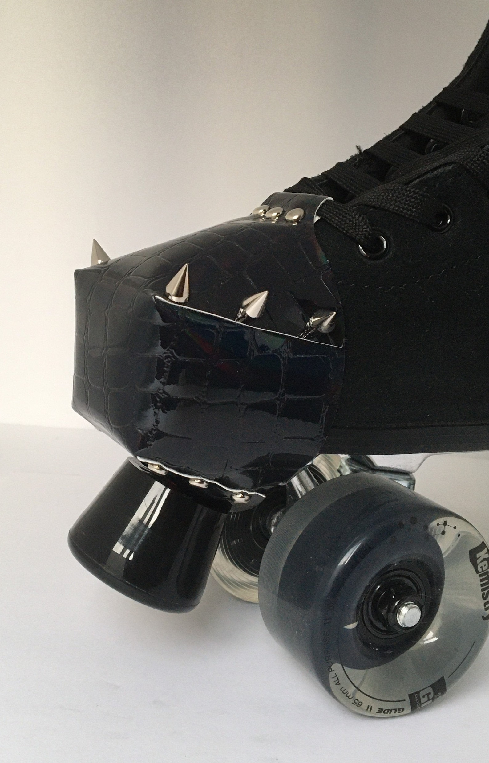 Roller Skate Quad Skate Toe Caps Toe Guards Skate Covers Studded Punk ...