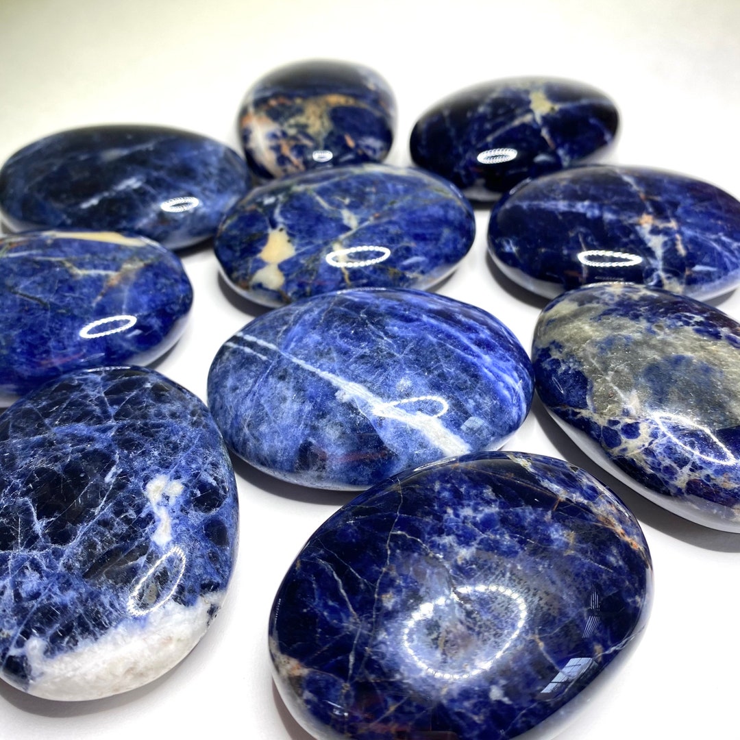 Natural Sodalite Palm Stone: Meditation Tool for Calmness and Energy ...