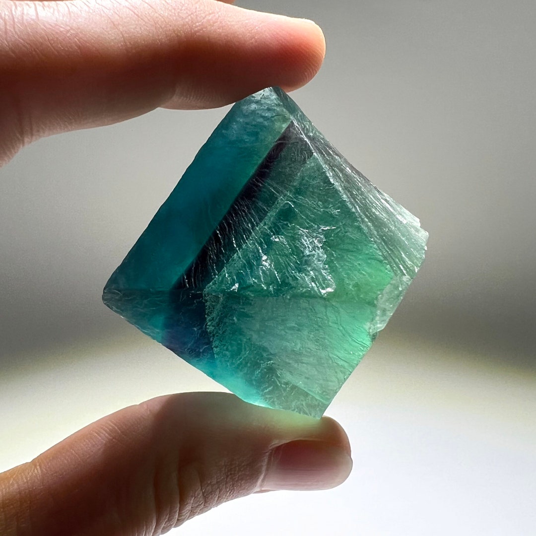 Natural Rainbow Fluorite Crystals, Octahedron, Green, Purple Diamond ...