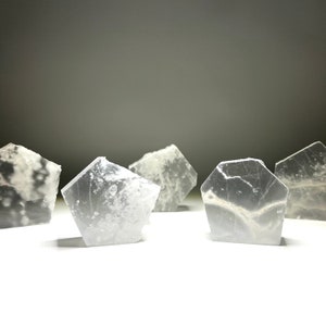 Ulexite TV Rock: Optical Crystal - Etsy