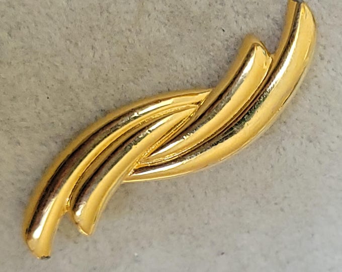 Monet Gold Tone Swoop Bar Brooch Pin .5 X 2.25 Inch - Etsy