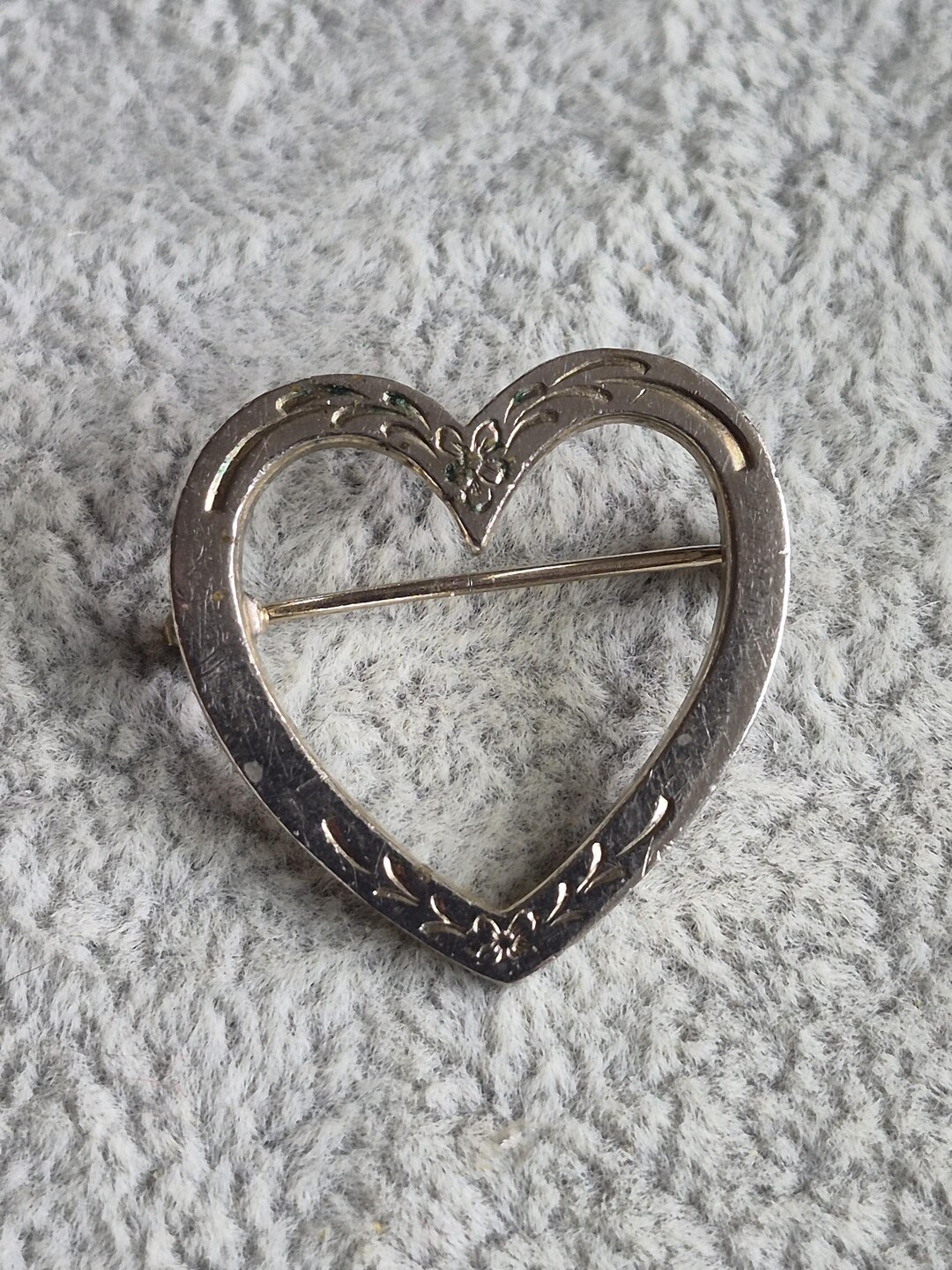 Silver Tone Etched Heart Open Center Pin Brooch 1 X 1 Inch - Etsy