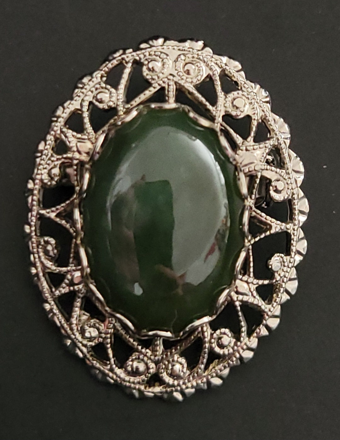 Vtg Small Silver Tone Filigree and Green Cabochon Pin Brooch Unsigned ...