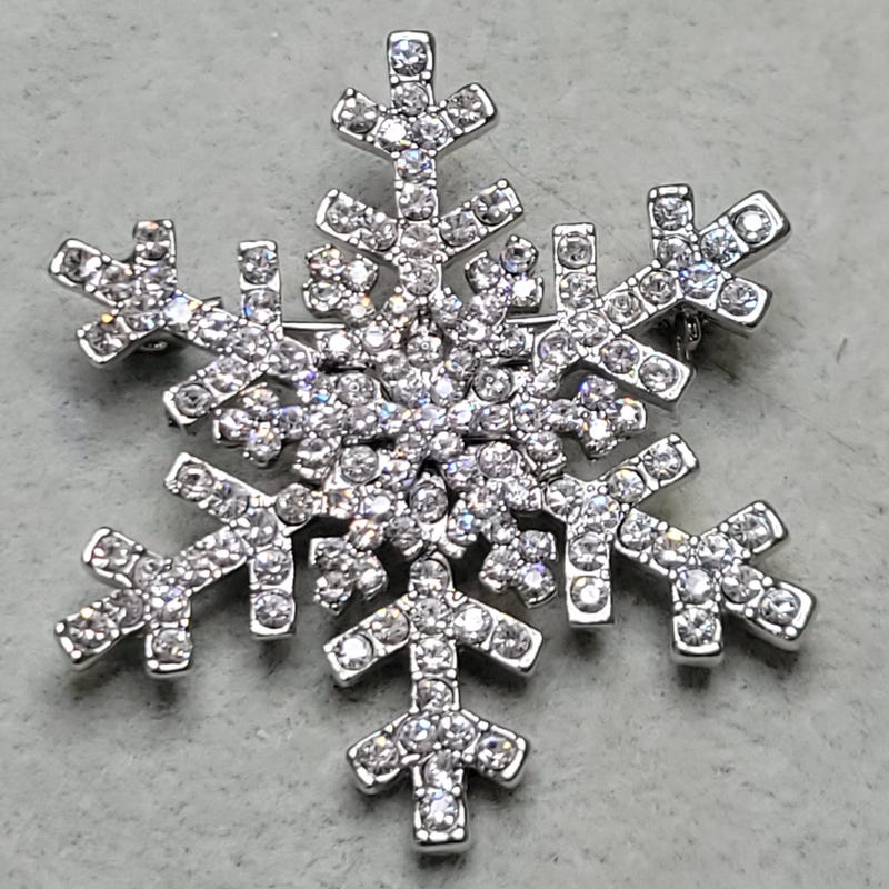 Snowflake Brooch Pin - Etsy
