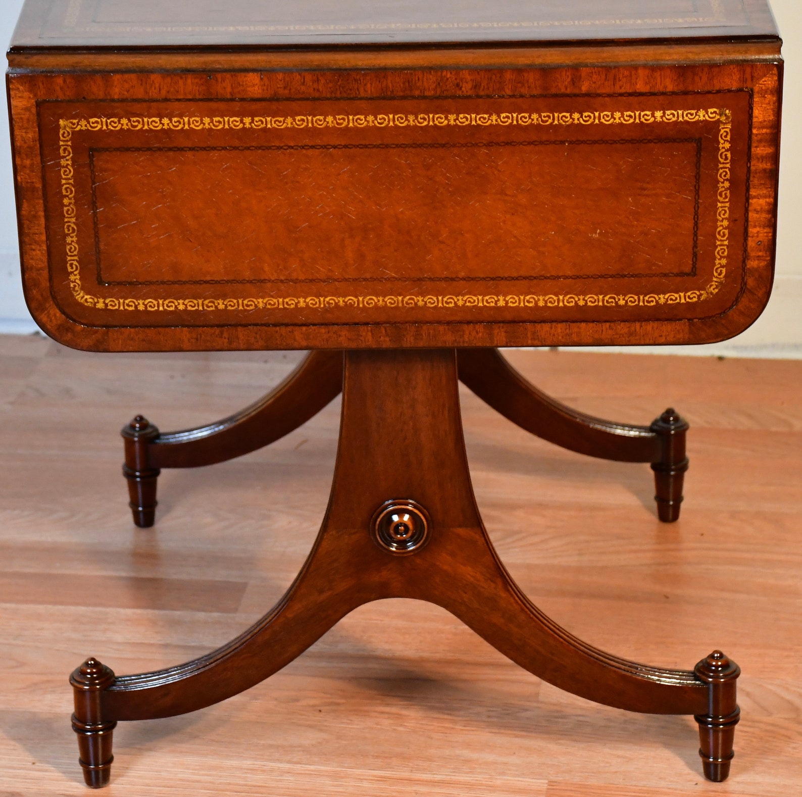 1920 Heritage Henredon Regency Mahogany & Leather Top Drop-leaf ...