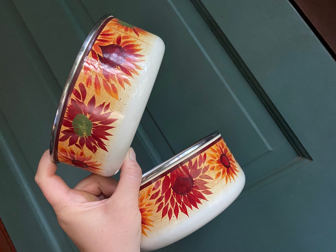 2 Different Size Vintage Enamel Dishes White Yellow Orange Sunflower ...