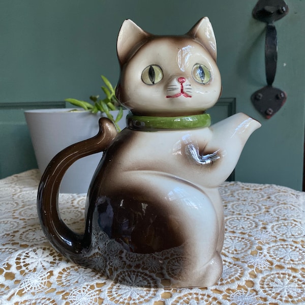 Cat Pitcher - Etsy