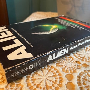Alien Novelization by Alan Dean Foster | Warner Books | Horror Movie ...