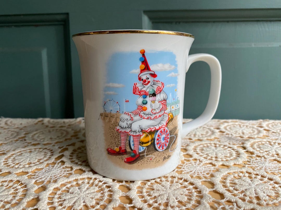 Vintage Clown Mug Porcelain Gold Rim 1984 | Chuckles Keeps His Cool ...