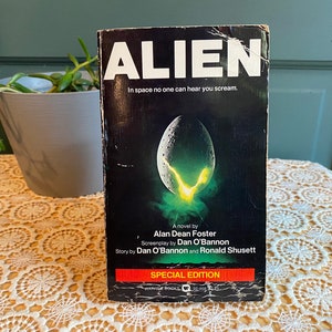 Alien Novelization by Alan Dean Foster Warner Books Horror Movie ...